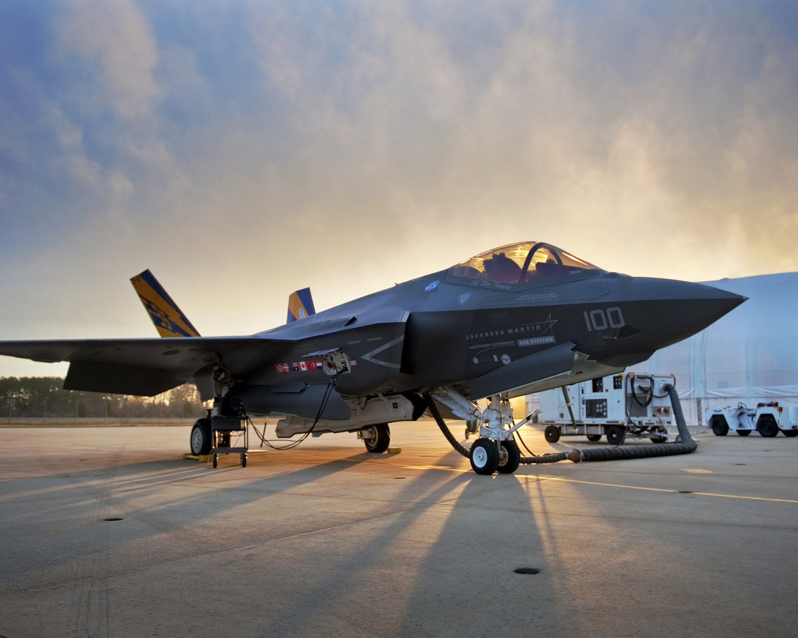Top 10 Most Expensive Military Planes Manufactured In America in 2024 ...