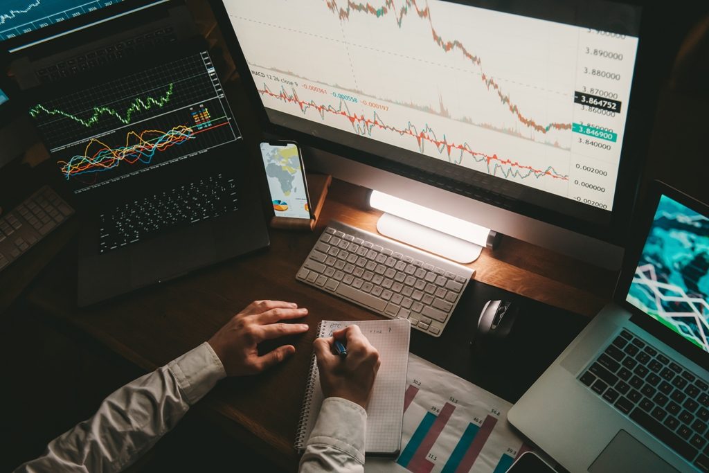 Maximizing Returns with Stock Analysis Apps: Tips and Tricks ...